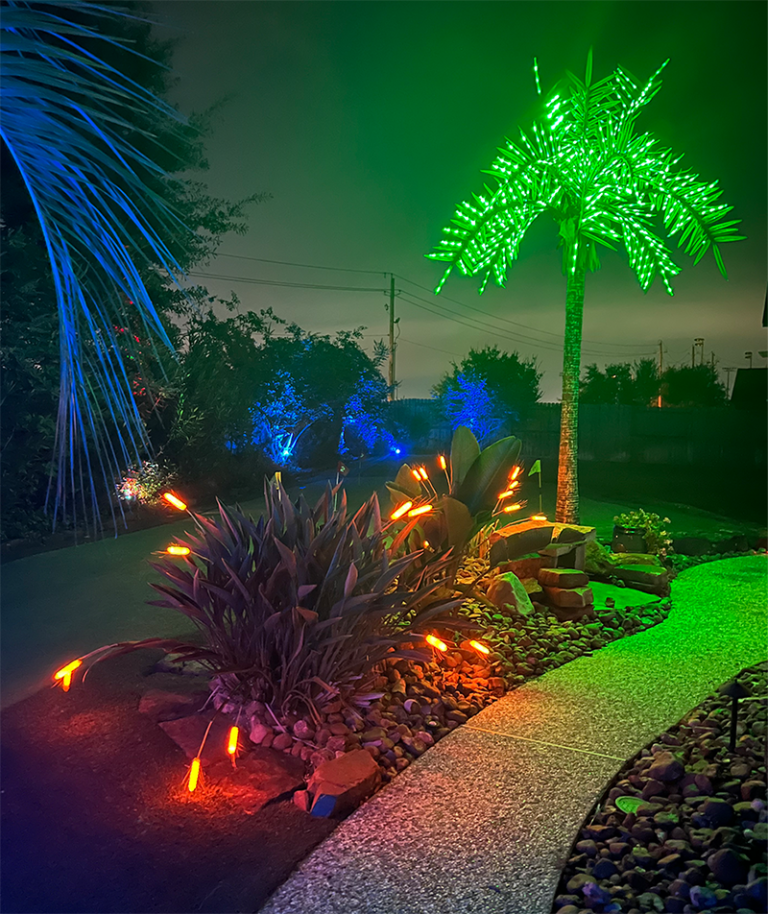 Pacific Lights Inc. LED Lighted Palm Trees - BUY FACTORY DIRECT